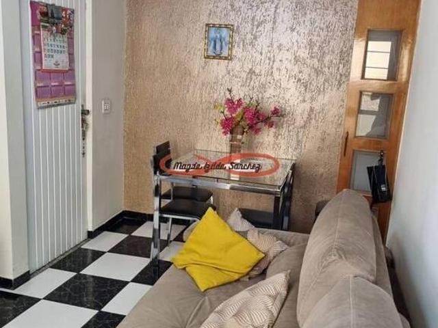 APARTAMENTO À VENDA NO JARDIM PLANALTO COM VAGA