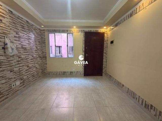 Apartamento à venda no Jardim Rio Branco em São Vicente