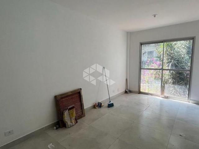 Apartamento á venda no Jardim São Luis / SP, Zona Sul com 2 quartos, 1 vaga com 60M2