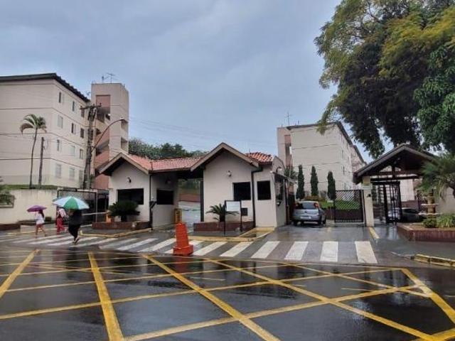 Apartamento à venda no Jardim Santa Rosa em Valinhos/SP
