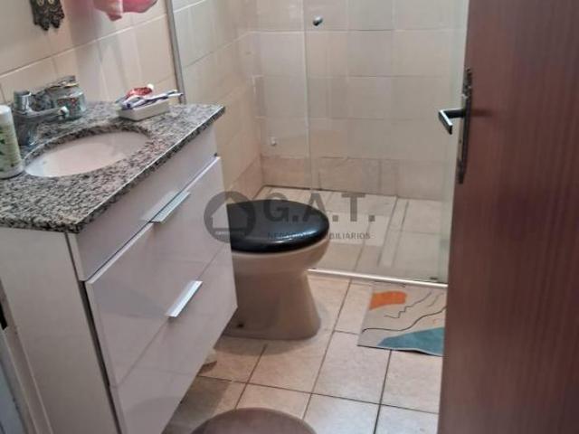 Apartamento à venda no Jardim Santa Rosalia, Sorocaba SP 1 quarto, 1 sala, 1 banheiro, 50m²