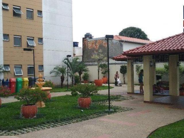 Apartamento à venda no Jardim Sabará