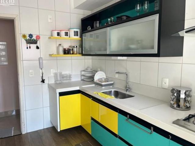 Apartamento à venda no Jardim Sul