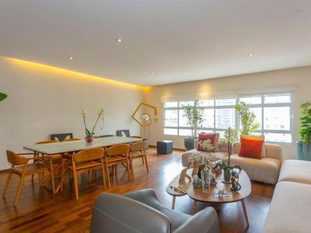 Apartamento á venda no Jardins