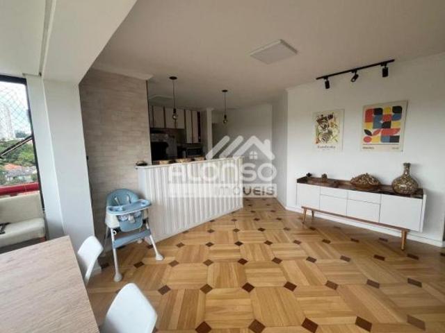 Apartamento à Venda no Jd Colombo com 3 quartos, 1 suíte e 2 vagas