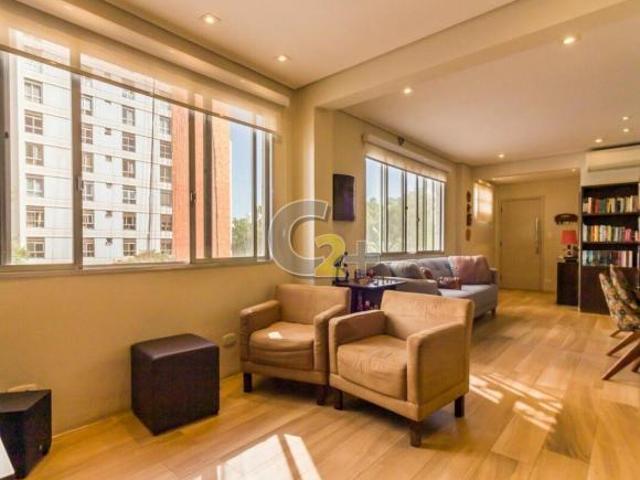 Apartamento à venda no Jd Europa com 3 quartos, 1 vaga