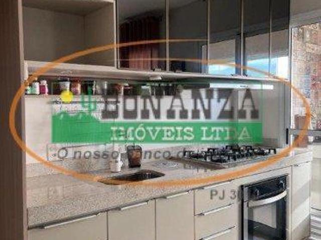 Apartamento à venda no JK