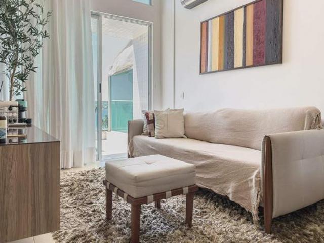 Apartamento a venda no Lake View Resort, Setor de Clubes Esportivos Sul