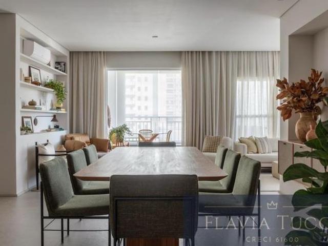 APARTAMENTO À VENDA NO LE PARC ANDAR ALTO, SOFISTICAÇÃO E CONFORTO