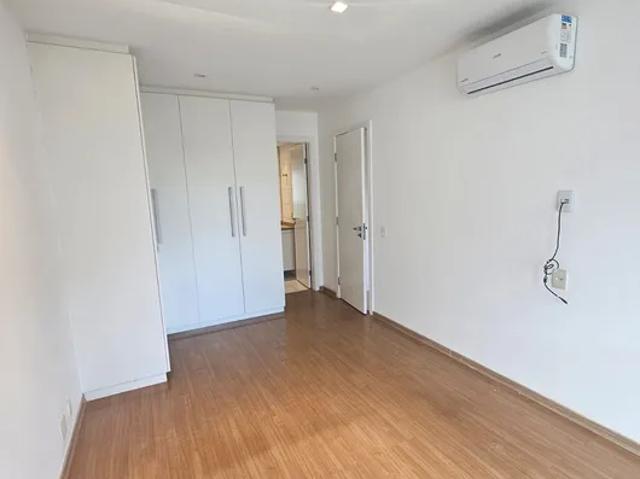 Apartamento a venda no Le Parc na Barra da Tijuca 97m²