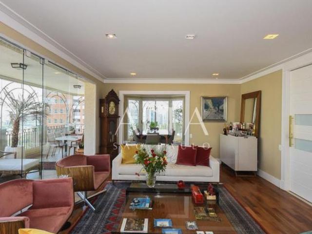 Apartamento à venda no Lindenberg Tangará, Andar Alto, Espaçoso e Elegante
