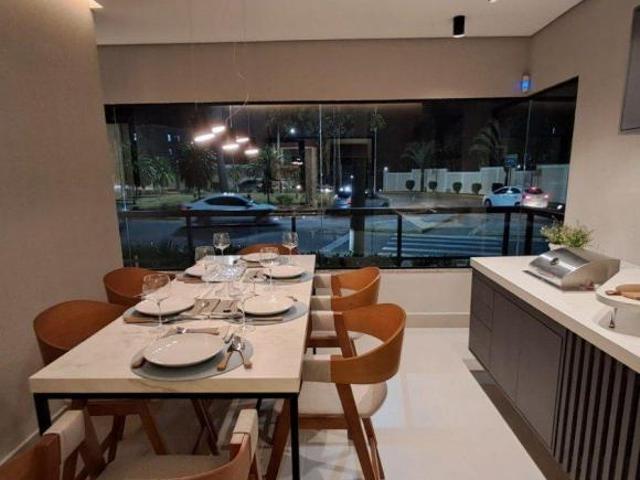 Apartamento à venda no Loteamento Villa Branca
