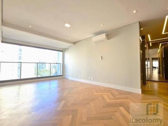 Apartamento à venda no Palazzo Grimaldi
