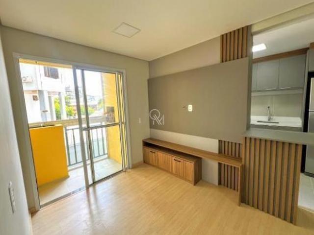 Apartamento à venda no Panazzolo