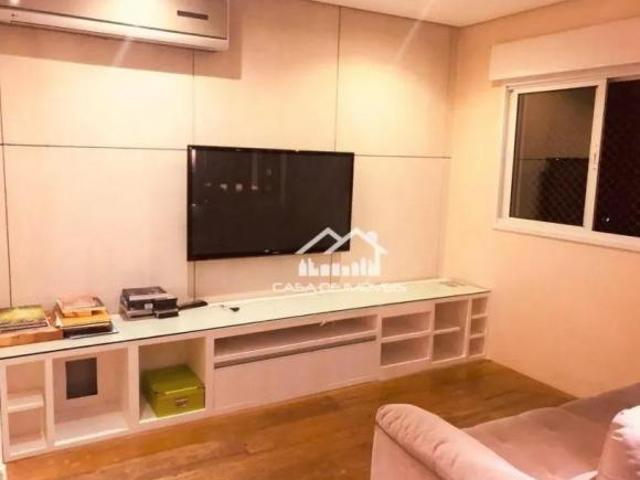 Apartamento à Venda no Panamby, 114m2 repleto de armários planejados 2 quartos sendo 01 suite, var