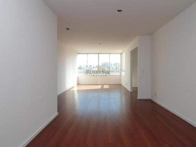 Apartamento à venda no Panamby