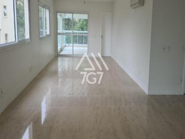 APARTAMENTO À VENDA NO PANAMBY