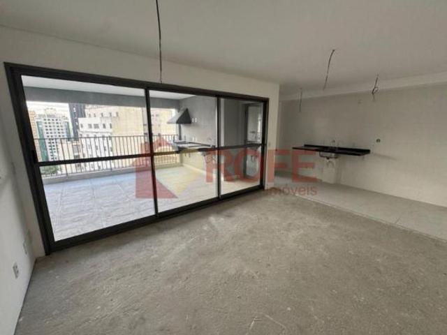 Apartamento à venda no Paraíso