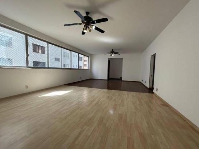 Apartamento à venda no Paraiso