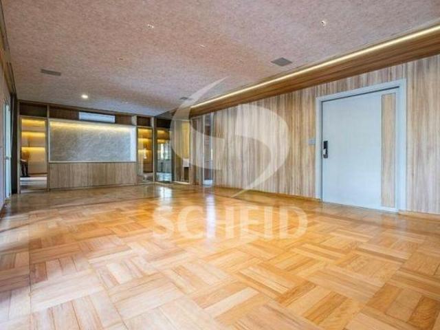 Apartamento à Venda no Paraíso com 192m², 3 suítes e 4 vagas