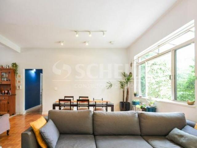 Apartamento á Venda no Paraíso com 124m², 3 quartos sendo 1 suíte