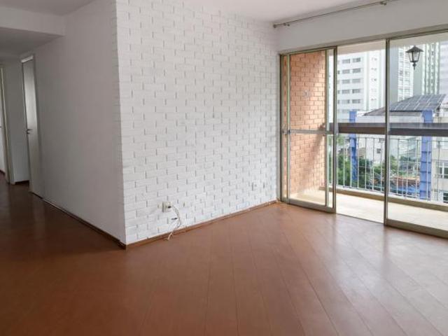 Apartamento à venda no Paraíso com 3 dormitórios, 1 suíte, varanda e 1 vaga de garagem
