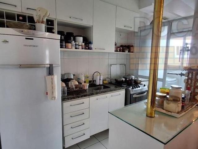 Apartamento à venda no Parque Taboão: 2 quartos, 2 salas, 1 banheiro, 1 vaga, 52m² na cidade de Tabo