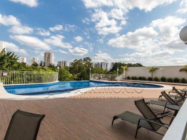 Apartamento à venda no Parque Campolim