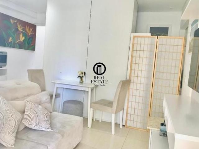 Apartamento à venda no Parque Colonial