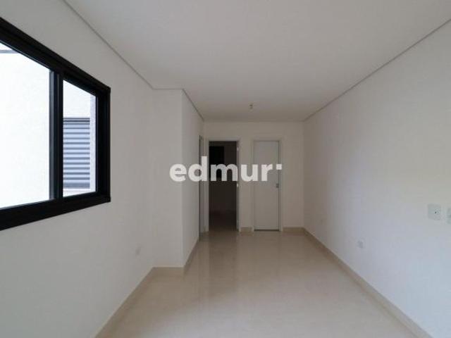 Apartamento à venda no Parque Erasmo Assunção