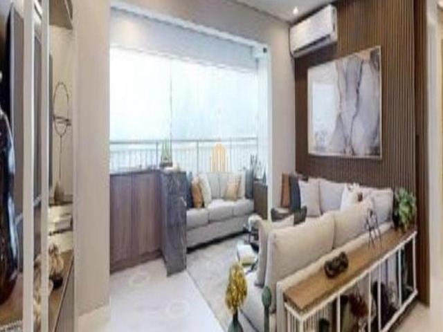 Apartamento à venda no Parque Industrial Tomas Edson