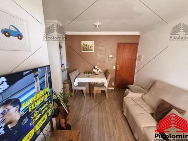 Apartamento à venda no Parque Mandaqui de 89m² com 3 quartos, sendo uma suíte, sala 2 com sacada, co