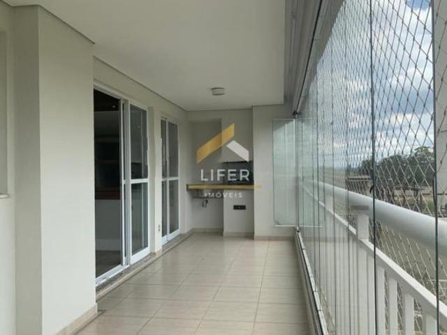 APARTAMENTO À VENDA NO PARQUE PRADO