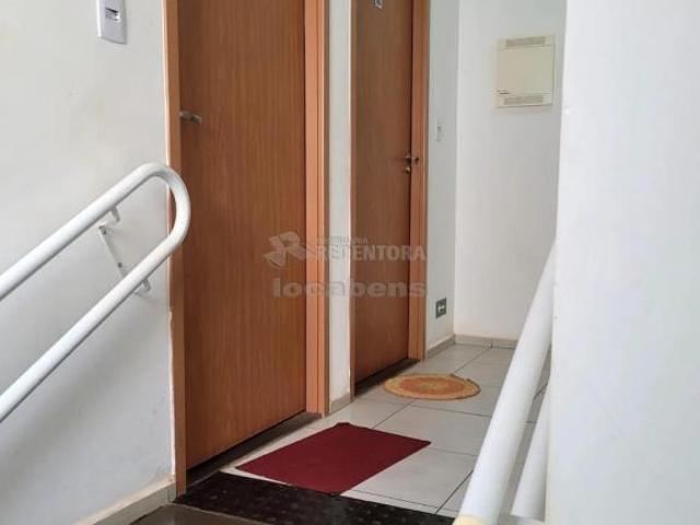 Apartamento à Venda no Parque Rio Sella