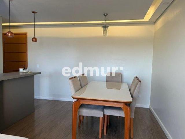 Apartamento à venda no Parque São Vicente