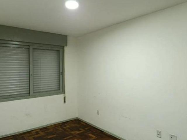 Apartamento à venda no Partenon, Porto Alegre