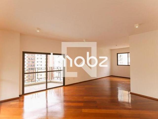 Apartamento à Venda Vila Andrade, 4 Quartos, 195 m2
