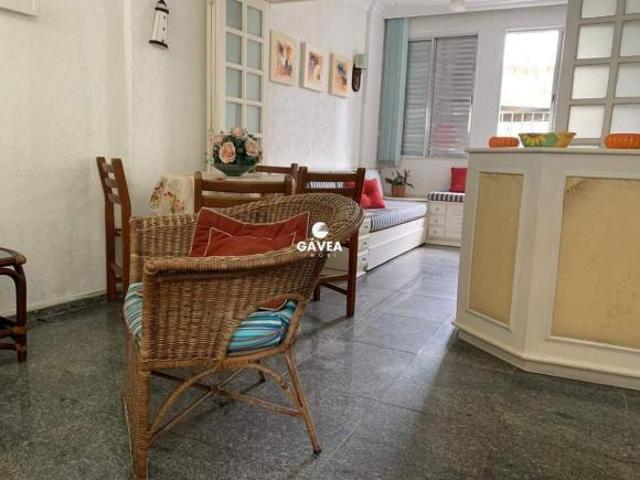 Apartamento à venda no Pitangueiras em Guarujá
