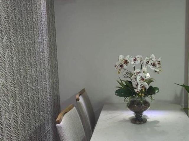 Apartamento à venda no Planalto do Sol II, 2 dorms, 48m², R$250 mil