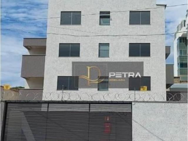 Apartamento à venda no Planalto