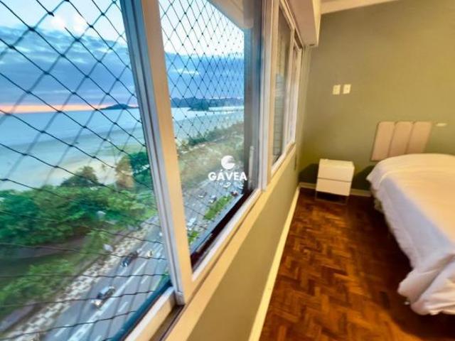 Apartamento à venda no Pompéia em Santos