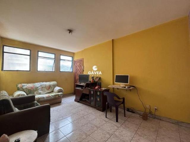 Apartamento à venda no Pompéia em Santos