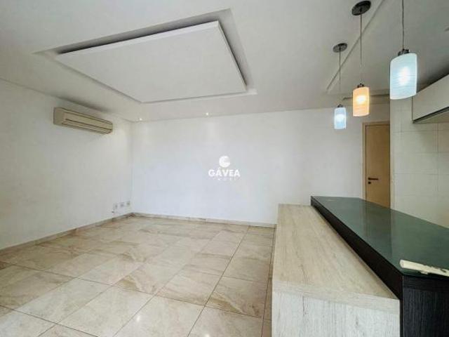 Apartamento à venda no Ponta da Praia em Santos
