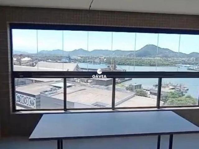 Apartamento à venda no Ponta da Praia em Santos