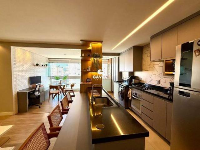 Apartamento à venda no Ponta da Praia em Santos