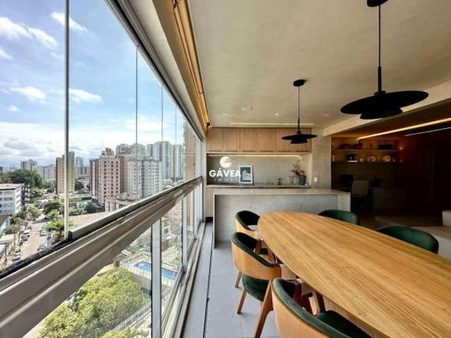 Apartamento à venda no Ponta da Praia em Santos