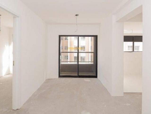Apartamento à venda no Portão