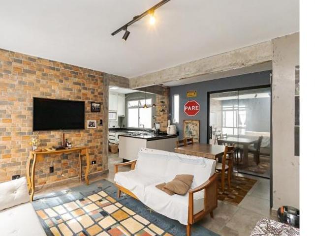 Apartamento à venda no Portão