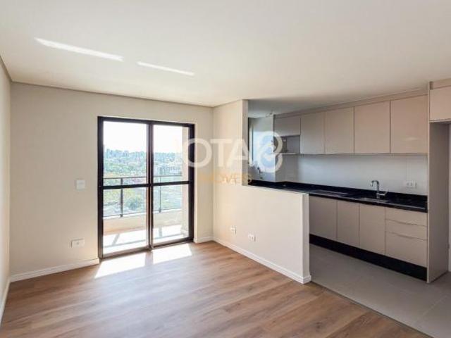 Apartamento à venda no Portão