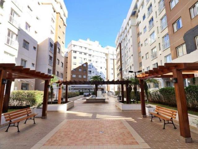 Apartamento à venda no Portão